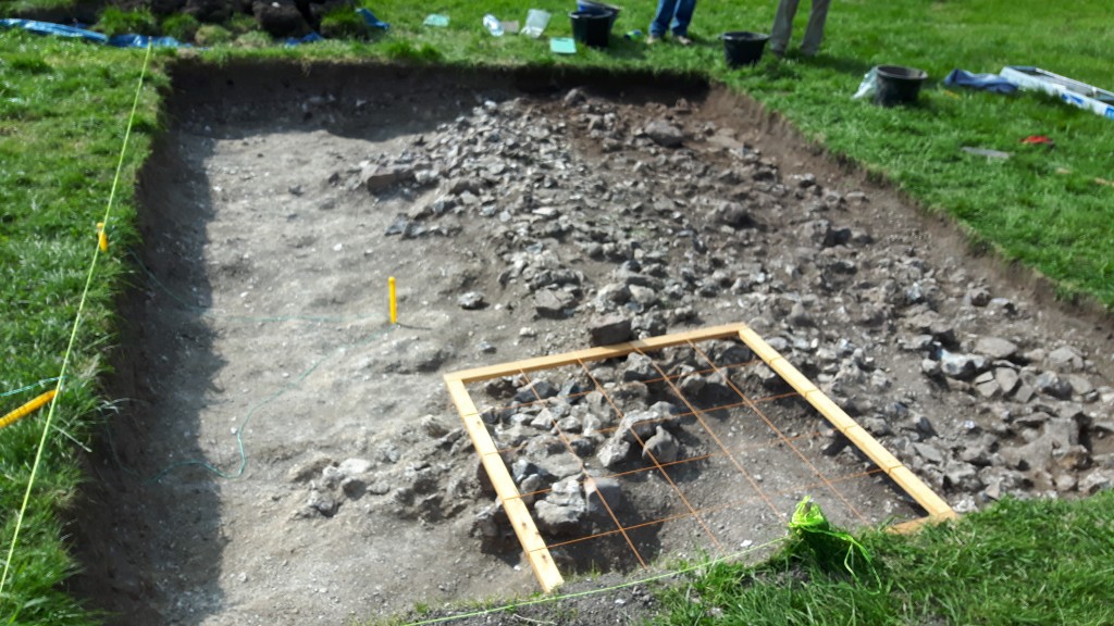 Digging At Ogbourne St Andrew – Aldbourne Heritage Centre