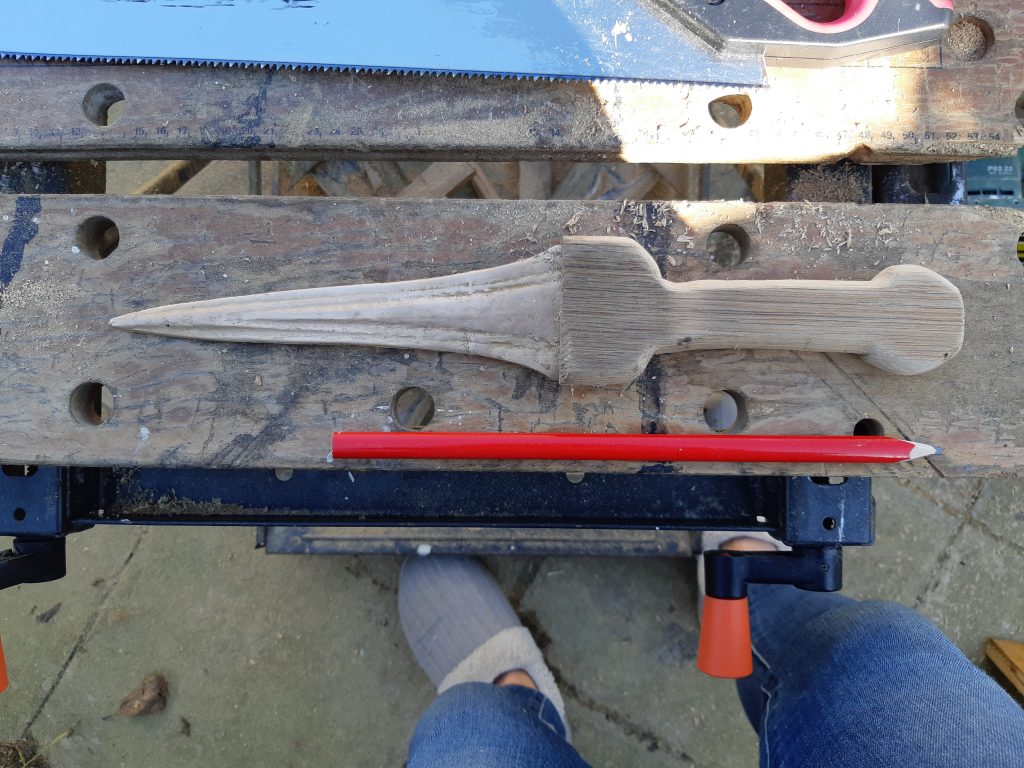 Finishing My Bronze Age Dagger – Aldbourne Heritage Centre