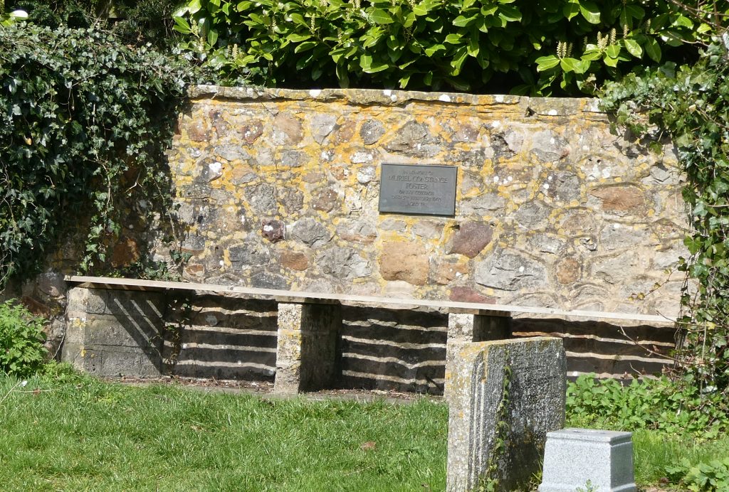 Benches: Muriel Constance Foster – Aldbourne Heritage Centre
